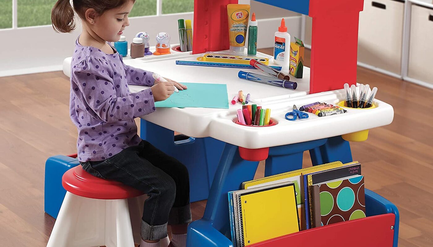 Step2 Creative Projects Table 829900 - Toys 4 You