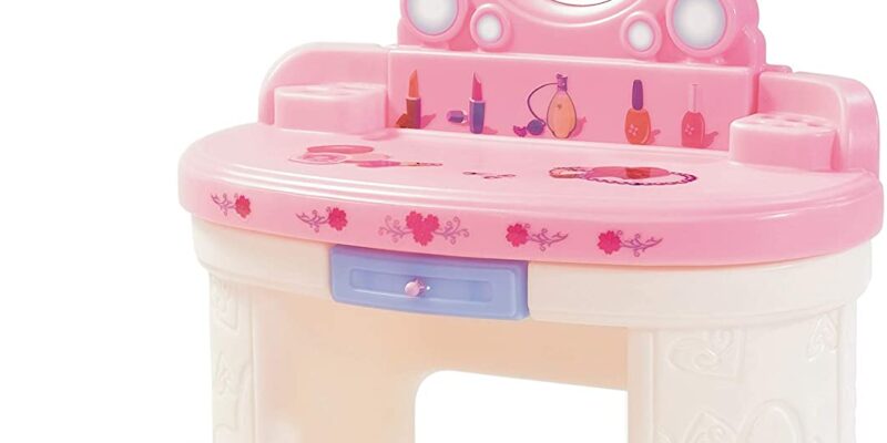 Step2 - Fantasy Vanity Table - 757900 - Toys 4 You