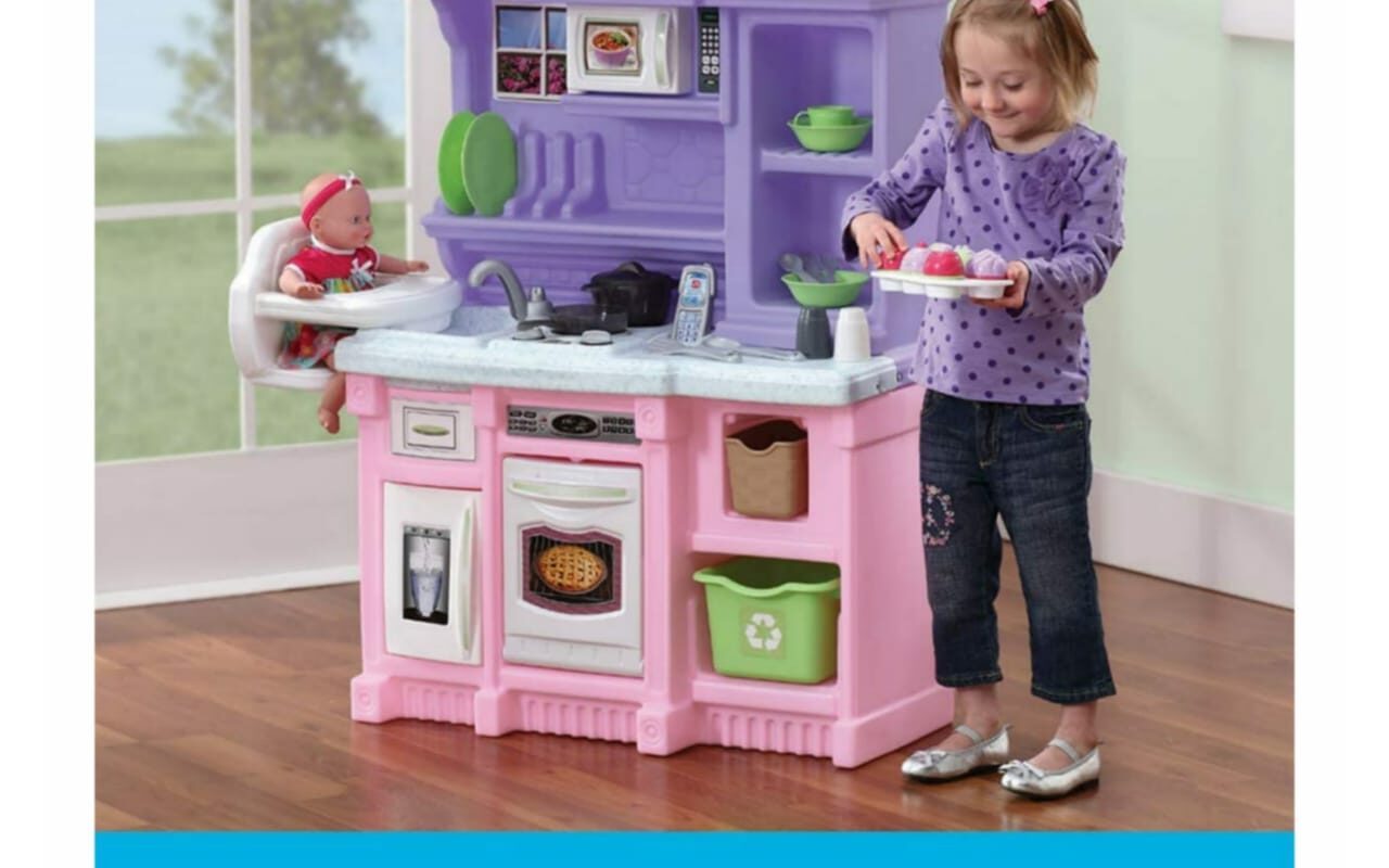 Step2 Little Bakers Kitchen 825100 - Toys 4 You