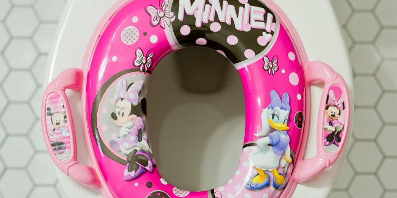 The First Years - Minnie Mouse Potty Ring - Y10312 - Toys 4 You
