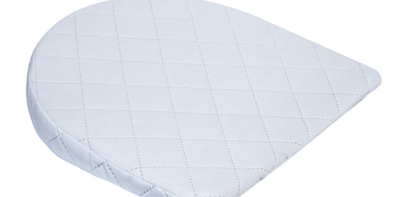 Moon - 4-in-1 Convertible Bassinet & Wedge Pillow - Dark Grey ...